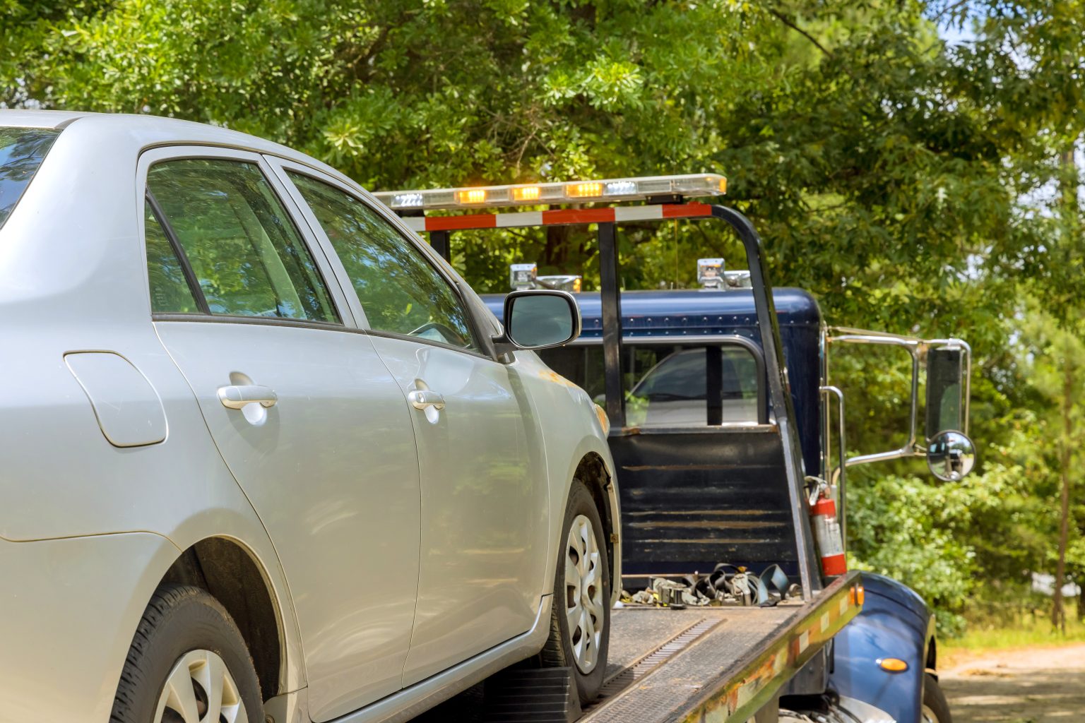 Bellevue Towing Service | Bellevue Emergency Towing
